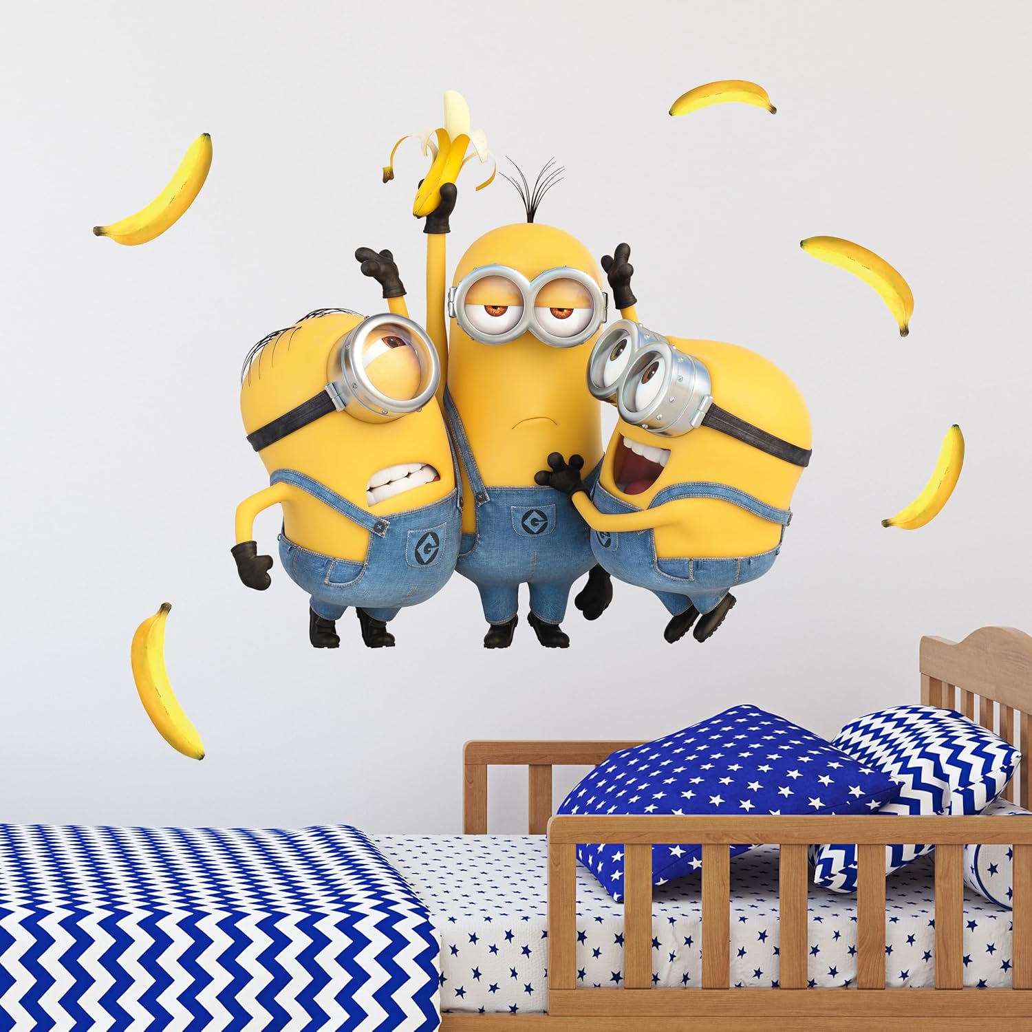 Amazon.com: Despicable Me Minions Wall Decals - Bob, Kevin, Stuart ...