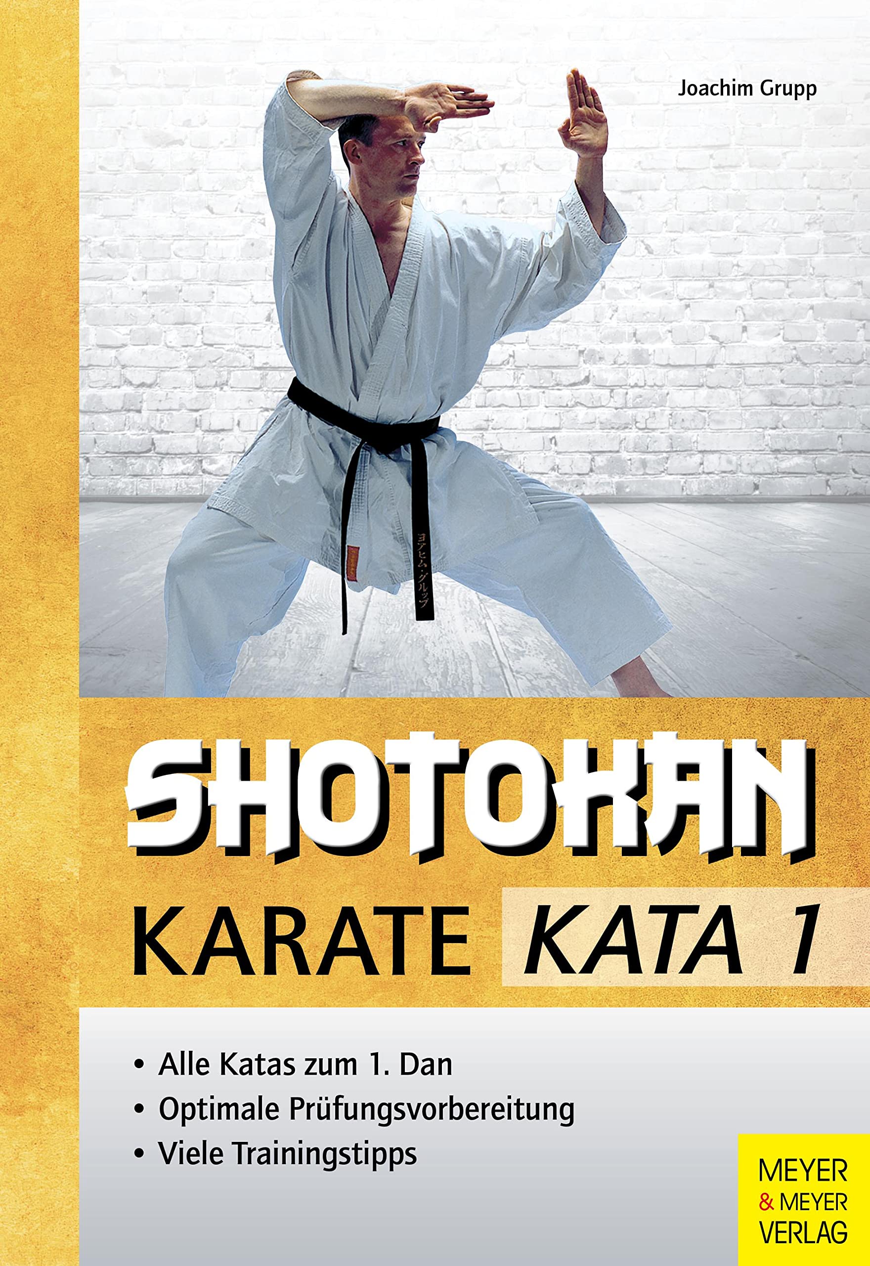 Amazon.com: Shotokan Karate. Kata 1: 9783898995993: Grupp, Joachim: Books