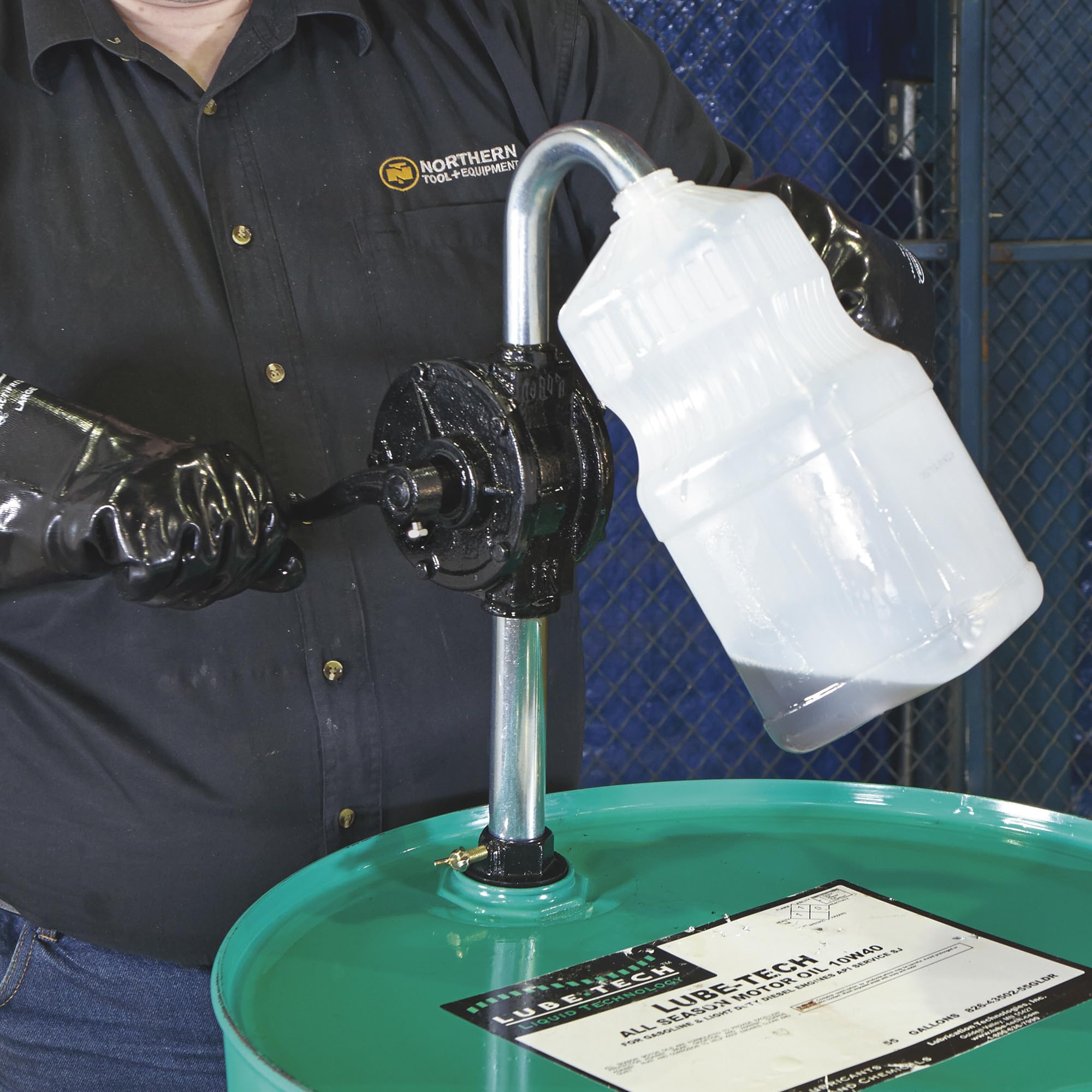 Snapklik.com : Cast Iron Rotary Hand Pump
