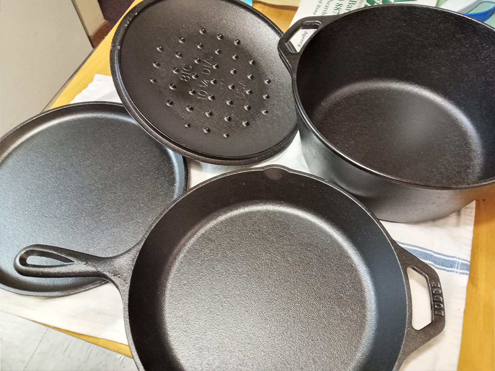 $15/mo - Finance Lodge Cast Iron 4-Piece Cookware Set, BLACK | Buy Now ...