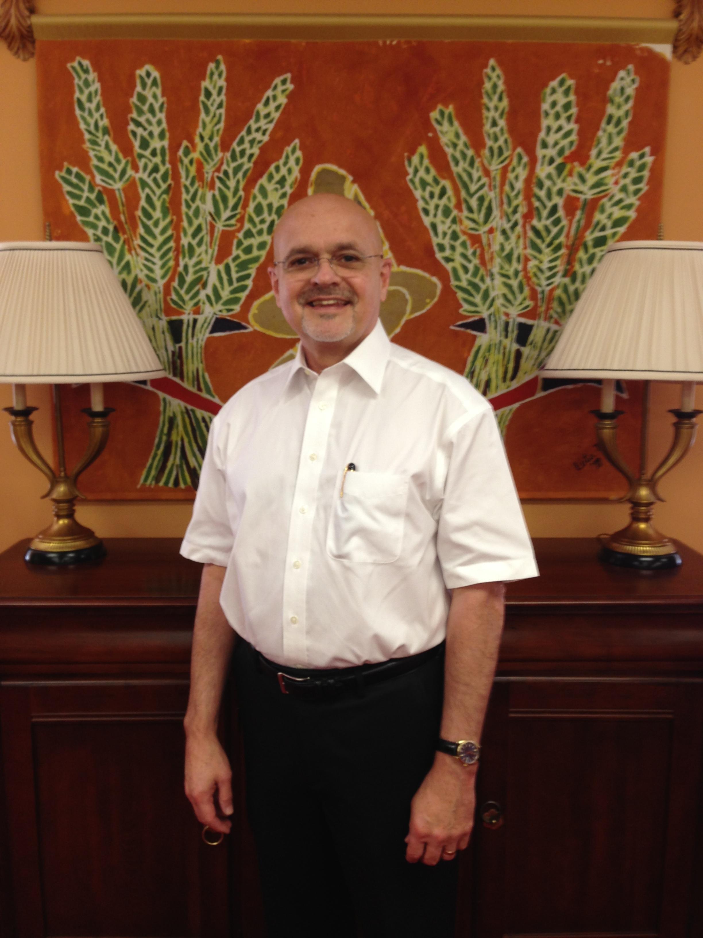 Amazon.com: Stephen W. Plunkett: books, biography, latest update