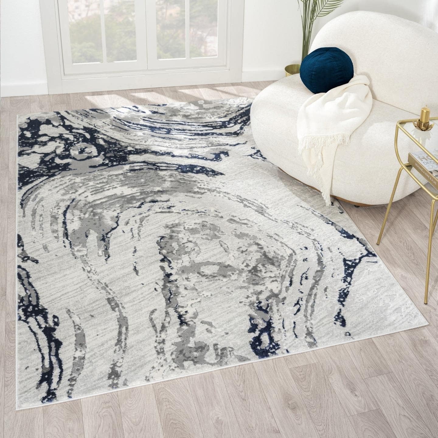 Amazon.com: LUXE WEAVERS Marble Swirl Blue 4x5 Area Rug : Home & Kitchen