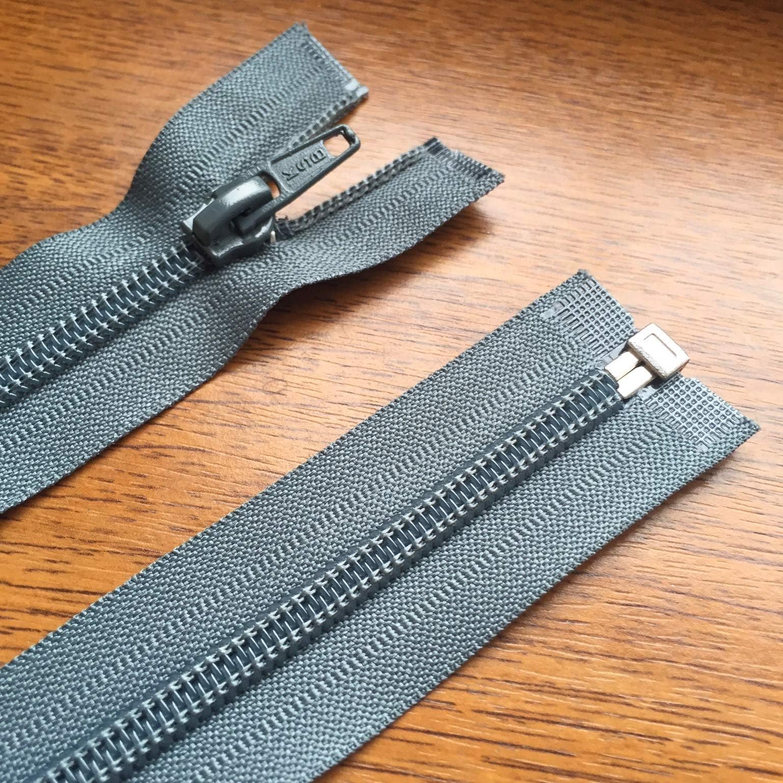 Navy No. 5 Lightweight Nylon Open Ended Zip (24"/61cm) : Amazon.co.uk ...