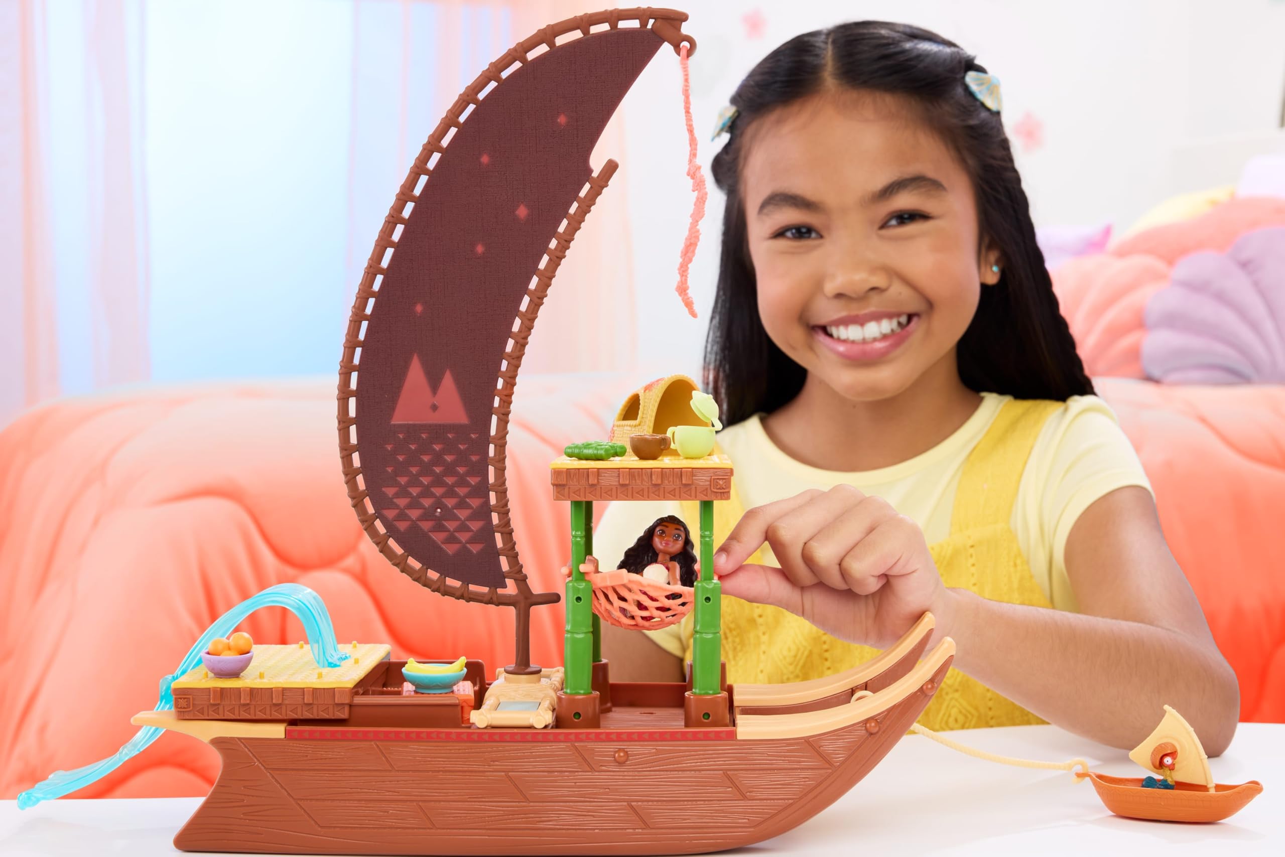 Snapklik.com : Mattel Disney Moana 2 Toys, Moanas Adventure Canoe Playset