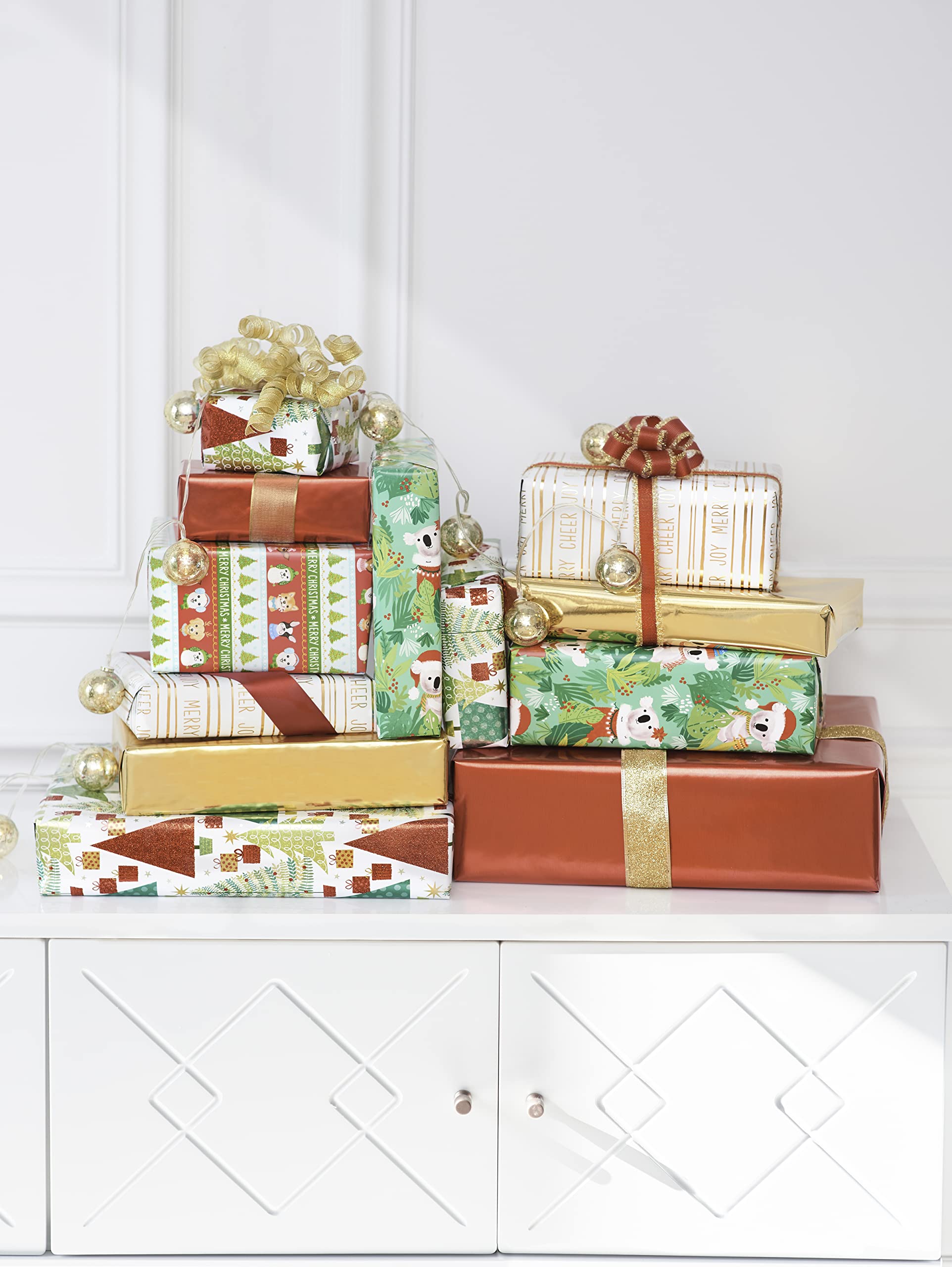 Papyrus Christmas Wrapping Paper Rolls for Kids, Forest Friends ...