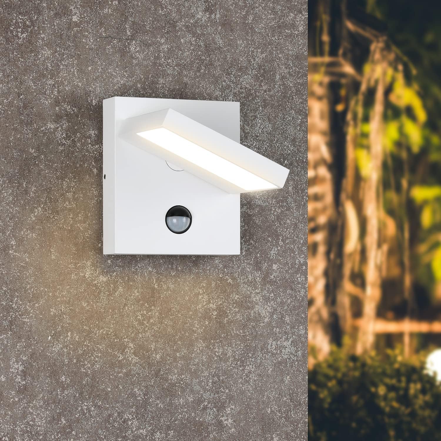 Inowel Motion Sensor Outdoor Wall Light White LED Exterior Light ...