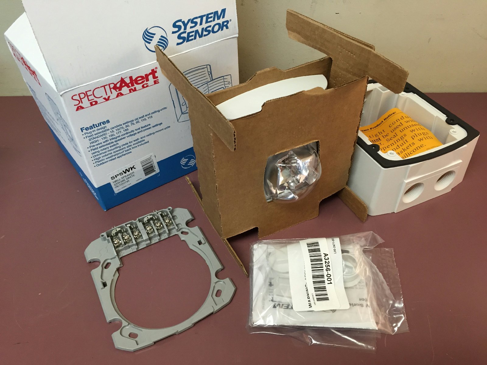 Amazon.com: System Sensor SPSWK wall,outdoor,white,selectable candela,spkr/strobe : Musical ...