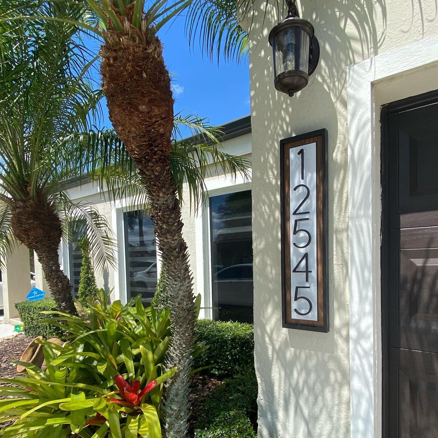 Snapklik.com : Floating House Numbers - 5 Inch Modern Address House Numbers