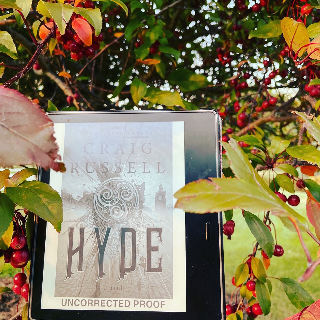 Hyde: A Novel: Russell, Craig: 9780385544443: Amazon.com: Books