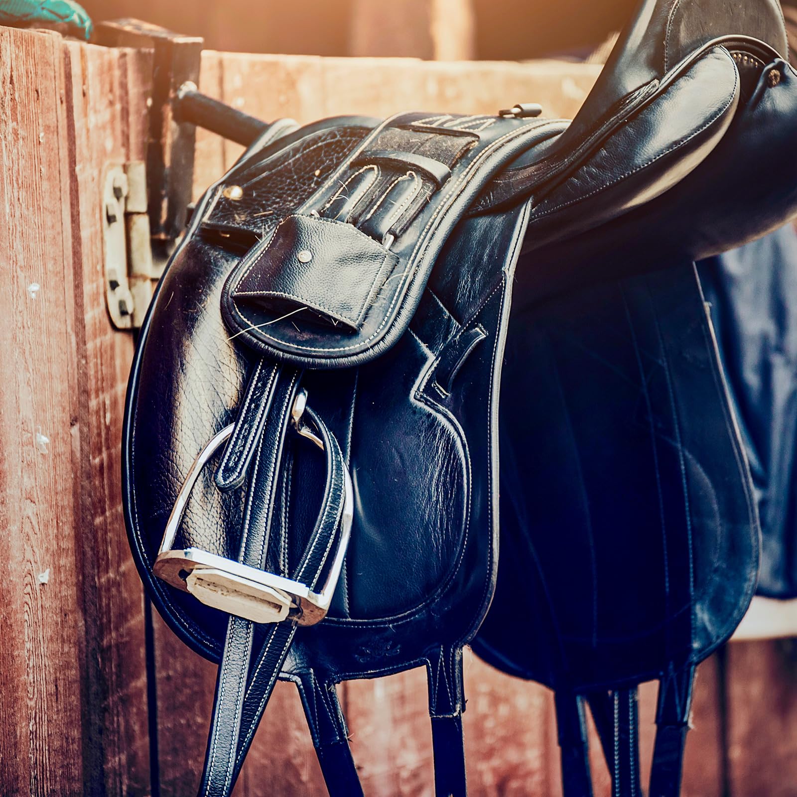 Snapklik.com : Yaocom 2 Pcs Portable Saddle Rack Wall Mount Saddle ...