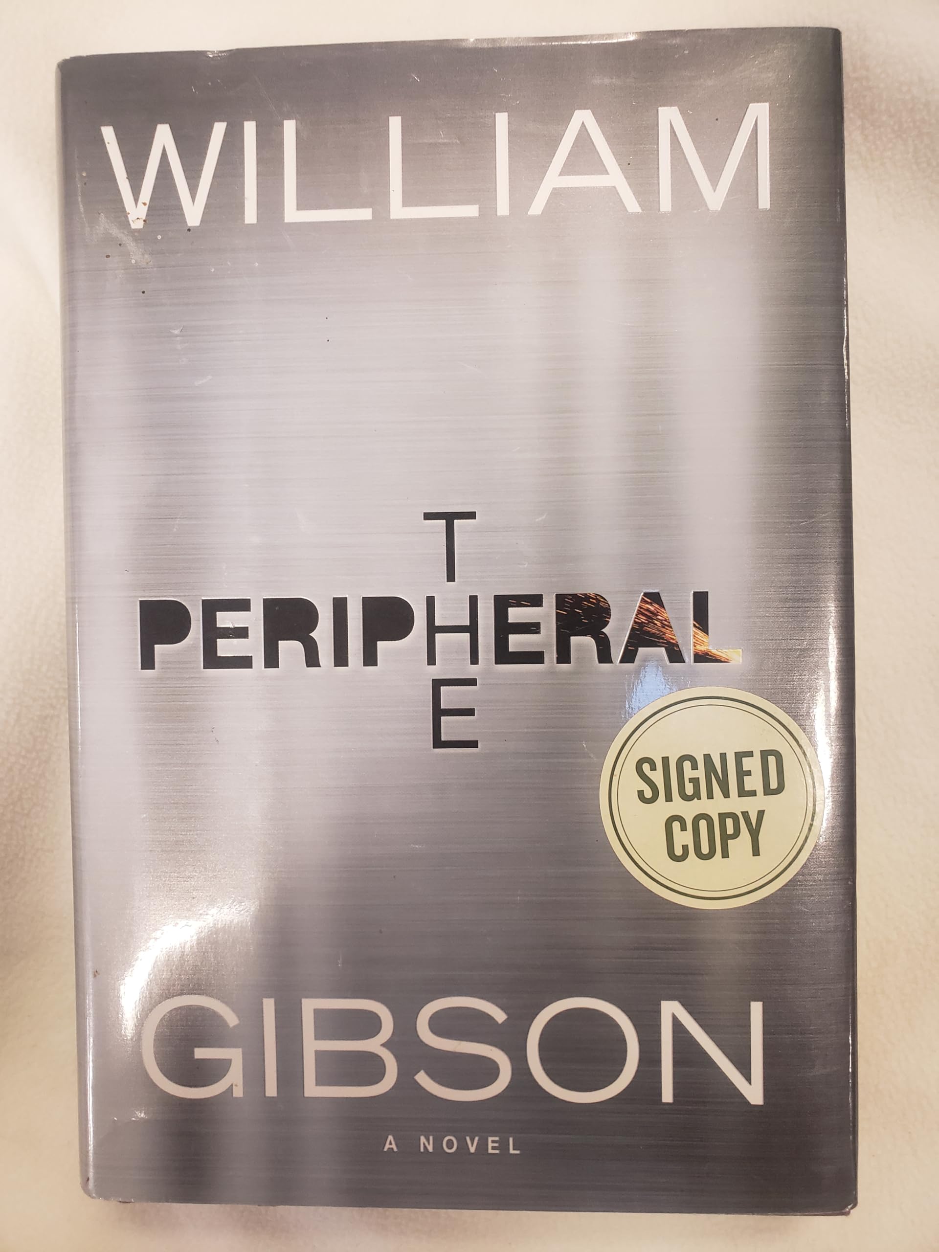 Amazon.com: The Peripheral: 9780399158445: Gibson, William: Books