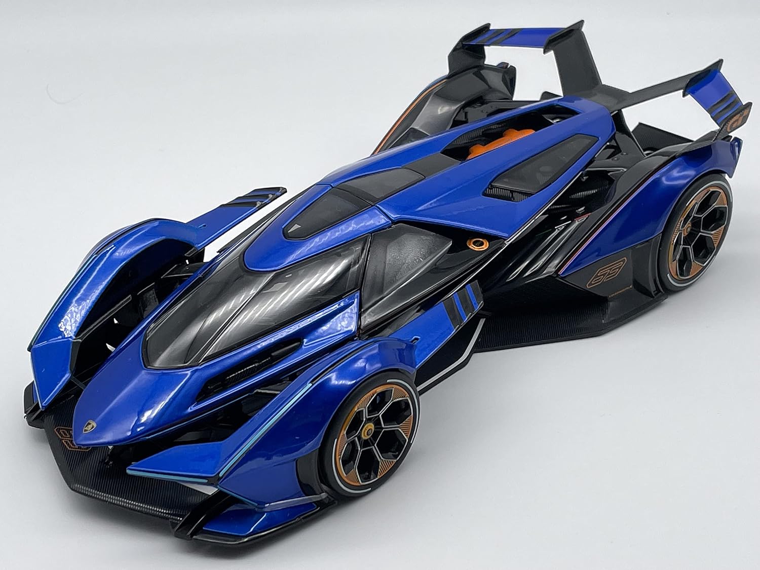 ANNAFI 536454 V12 Vision Grand Turismo 1:18 Model Car, Blue – BigaMart
