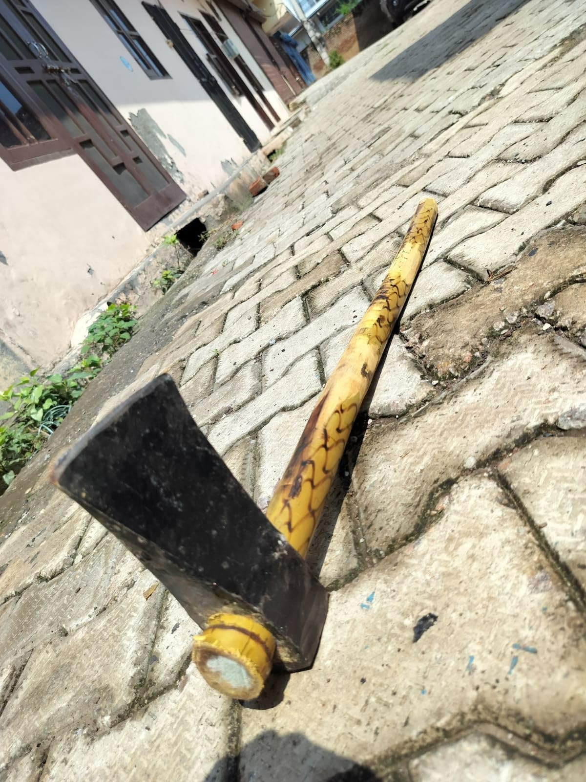Agronova Handmade Heavy Duty 2kg Axe (Kulhadi) with 3 Feet Bamboo ...