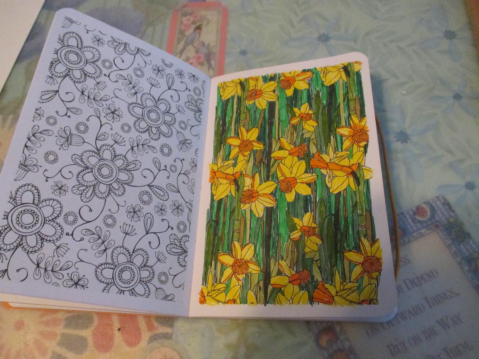 Amazon.com: Pocket Posh Adult Coloring Book: Pretty Designs for Fun ...