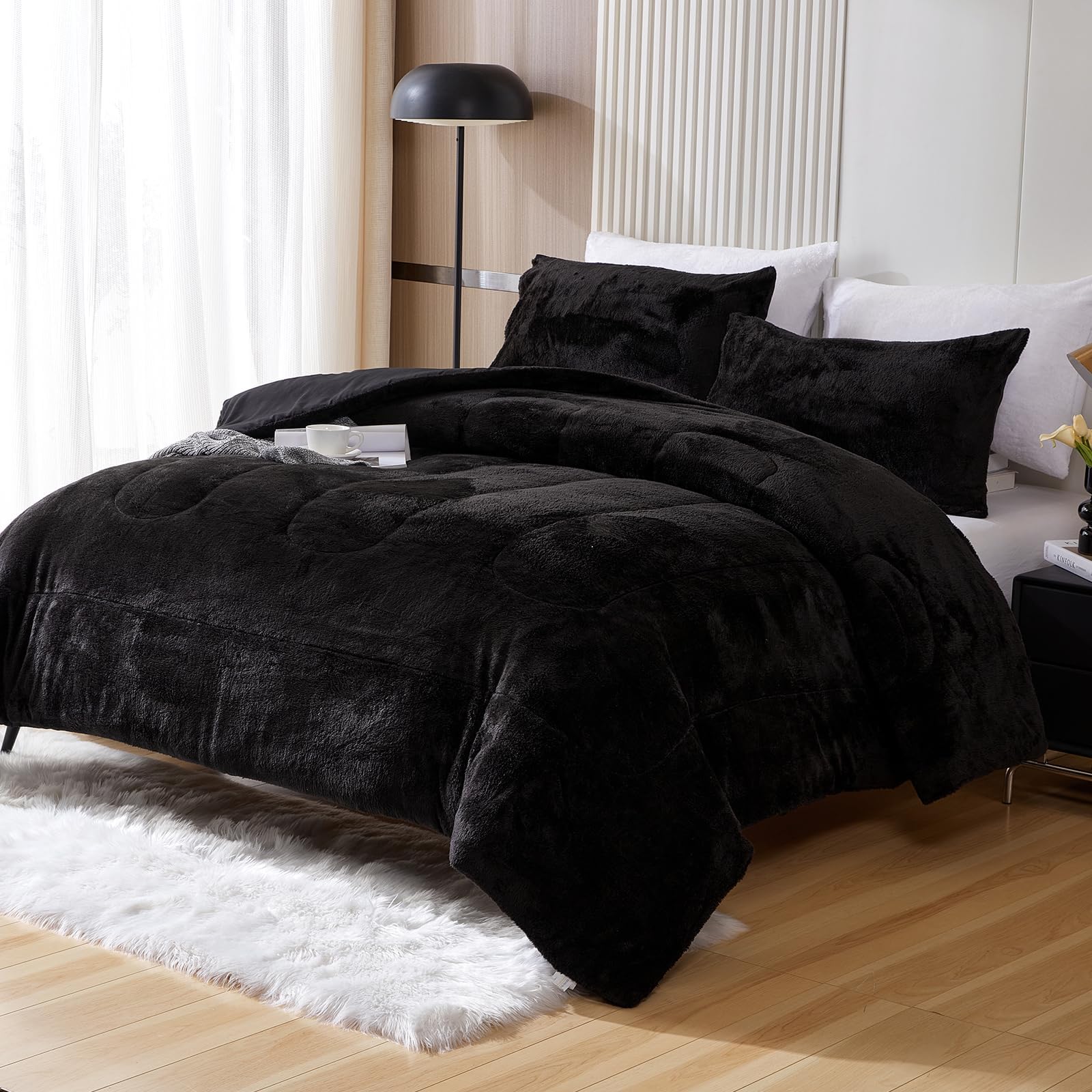 Amazon.com: YIYEA Faux Fur Comforter Set King Size, Luxury Ultra Soft ...