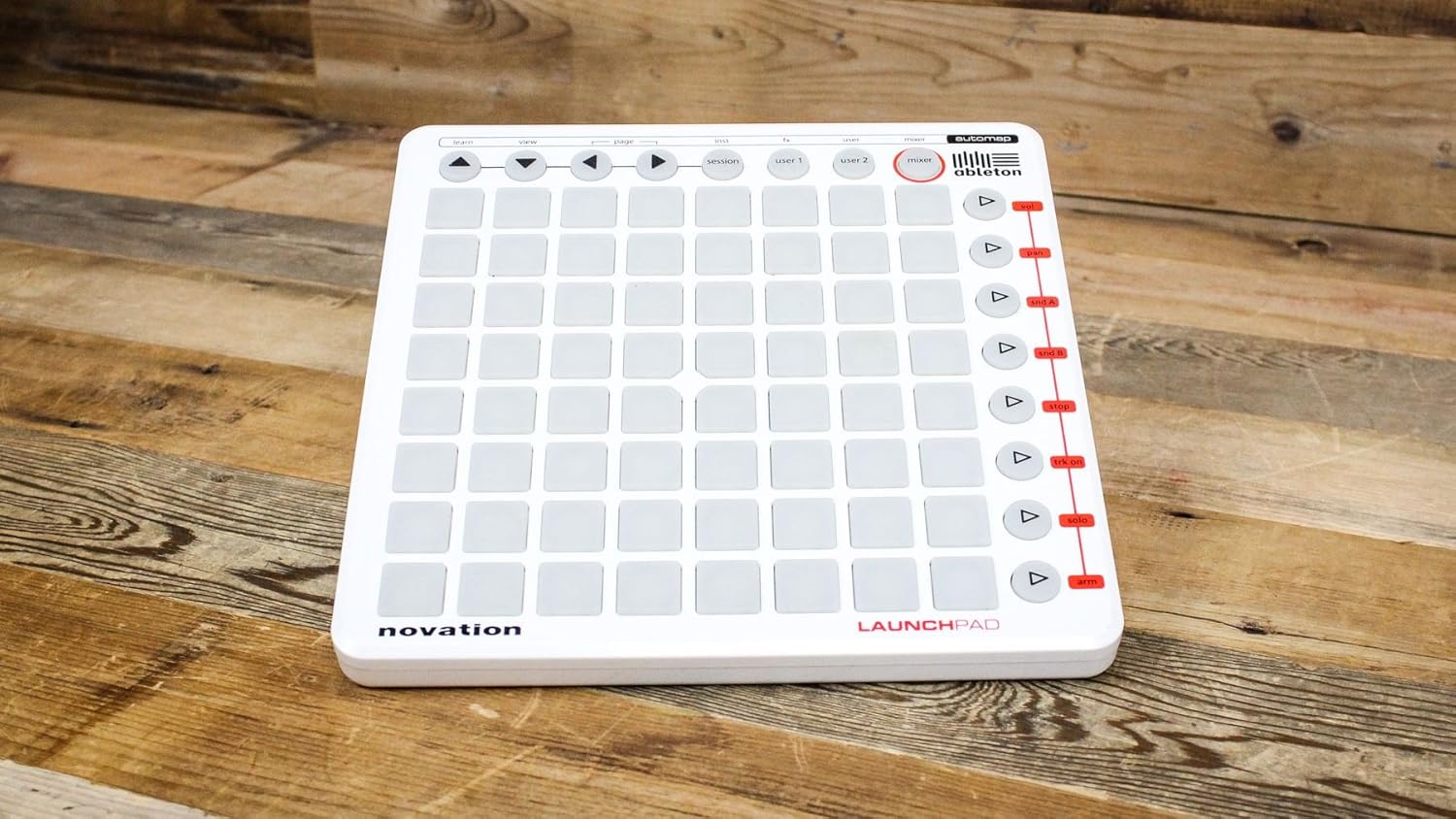 Amazon.com: Novation Launchpad Controller - Limited Edition White White ...