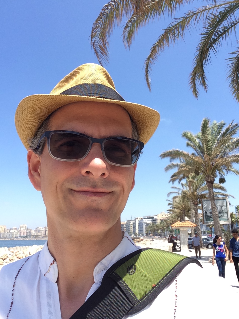 Amazon.co.uk: Jonathan Holt Shannon: books, biography, latest update