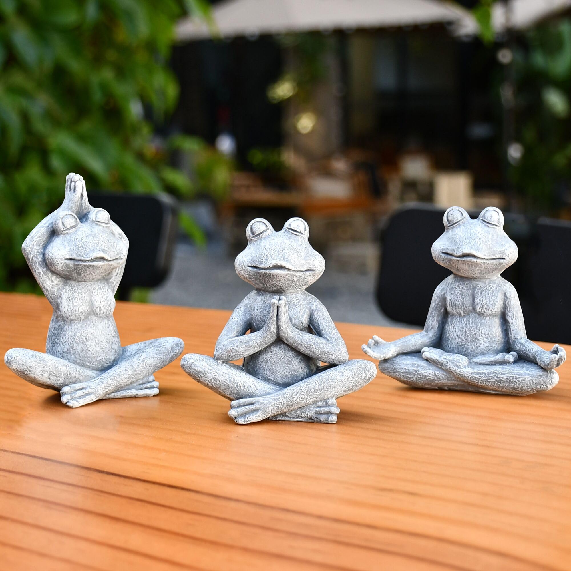 Amazon.com : Elly Décor 9 Inch Ceramic Zen Meditating Frog Statue,Yoga ...