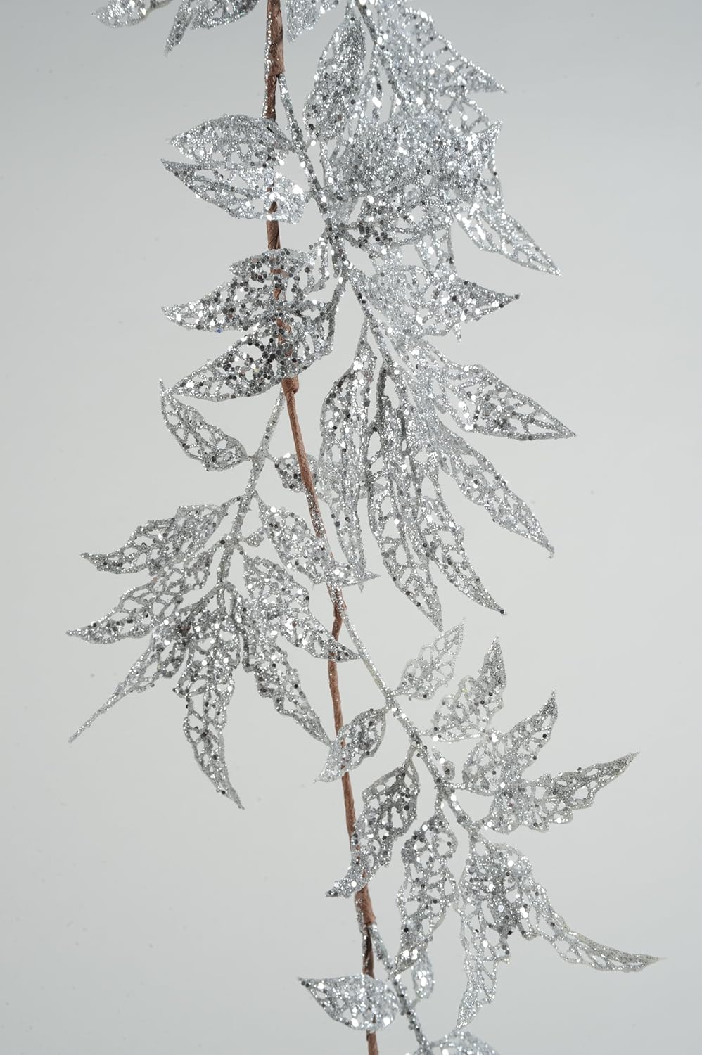 Amazon.com: Silver Leaf Garland 1.3m : Home & Kitchen