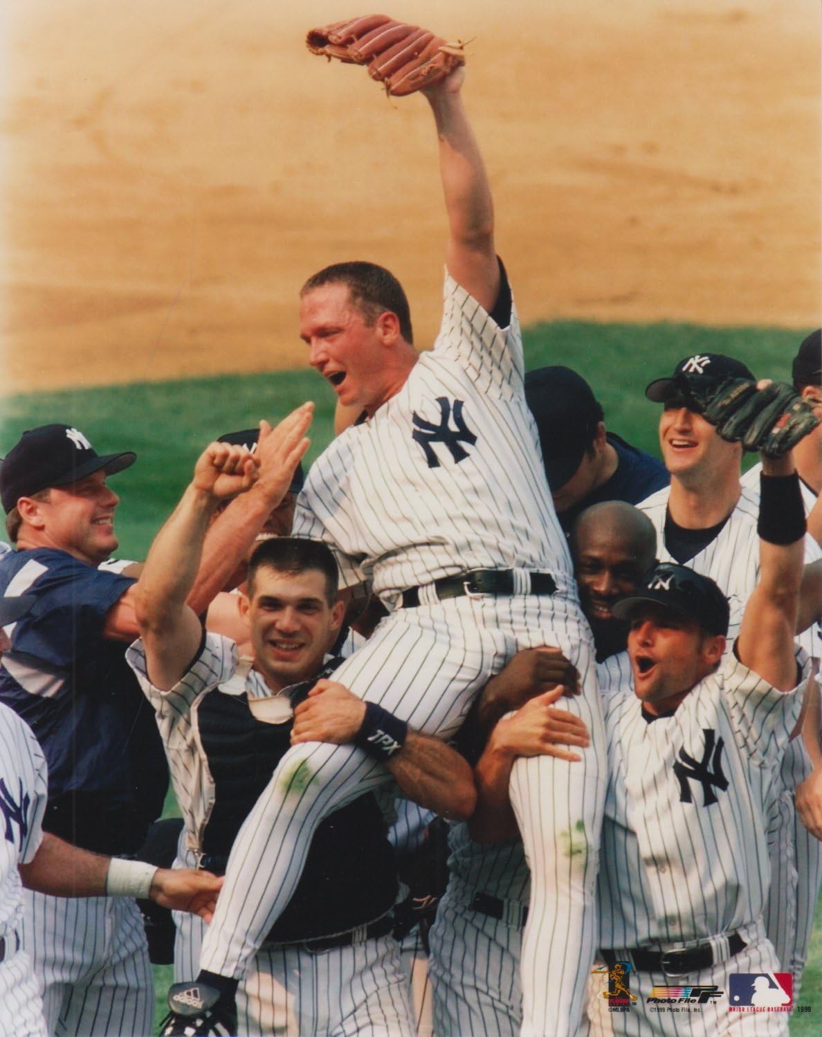 Amazon.com: David Cone Perfect Game New York Yankees 8x10 Photo ...