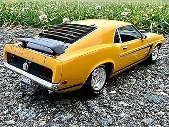 Amazon.com: Revell 85-4313 ‘69 Boss 302 Mustang Car Kit 1:25 Scale 109 ...