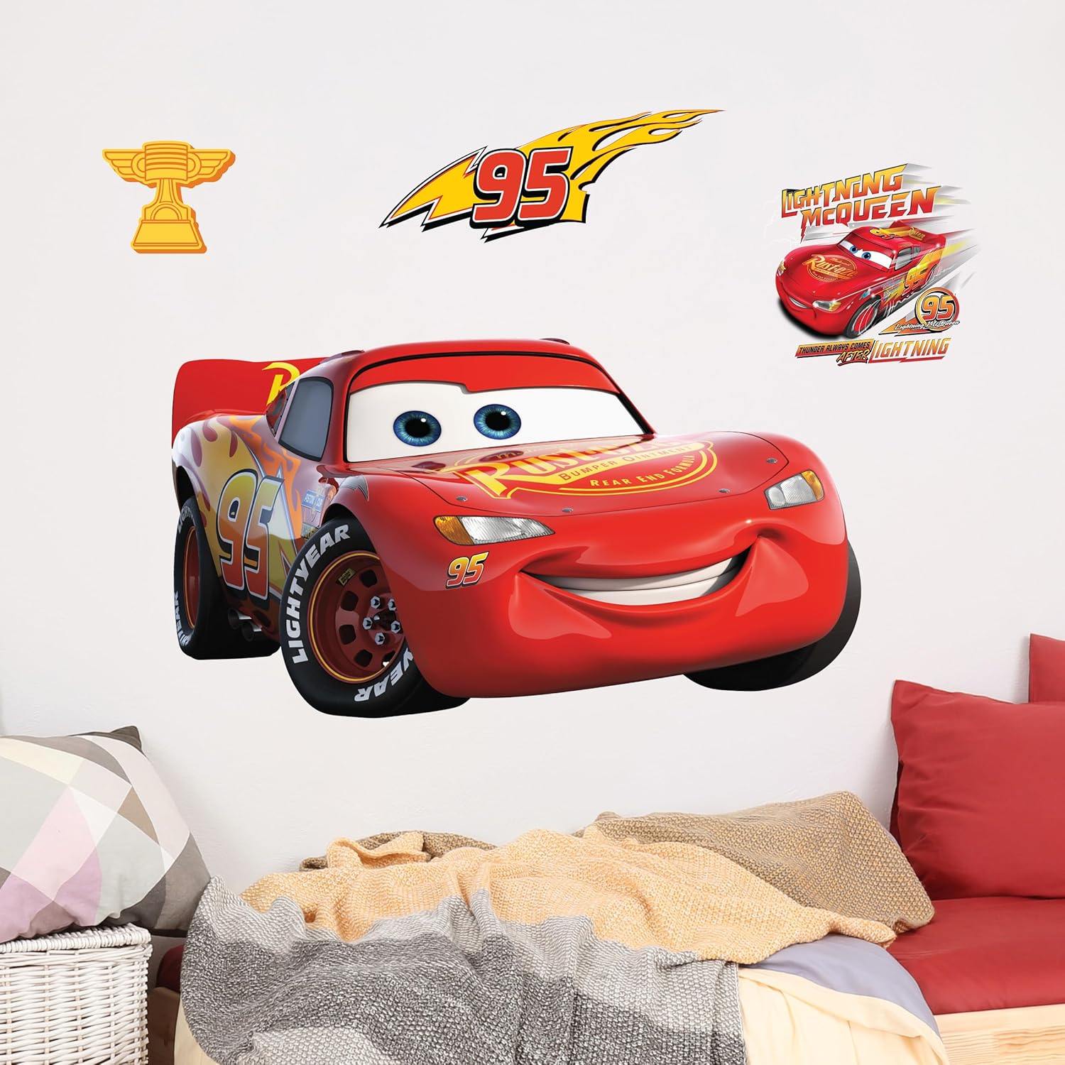 Amazon.com: Disney Pixar Cars Wall Decals - Large Lightning McQueen ...