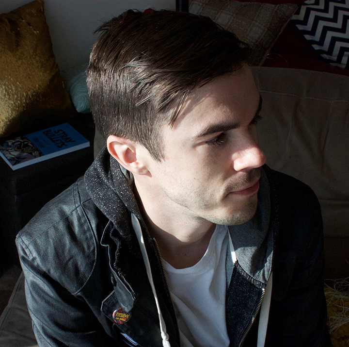 Amazon.com: The Deviant Vol. 1: 9781534356917: Tynion IV, James, Hixson, Joshua: Books