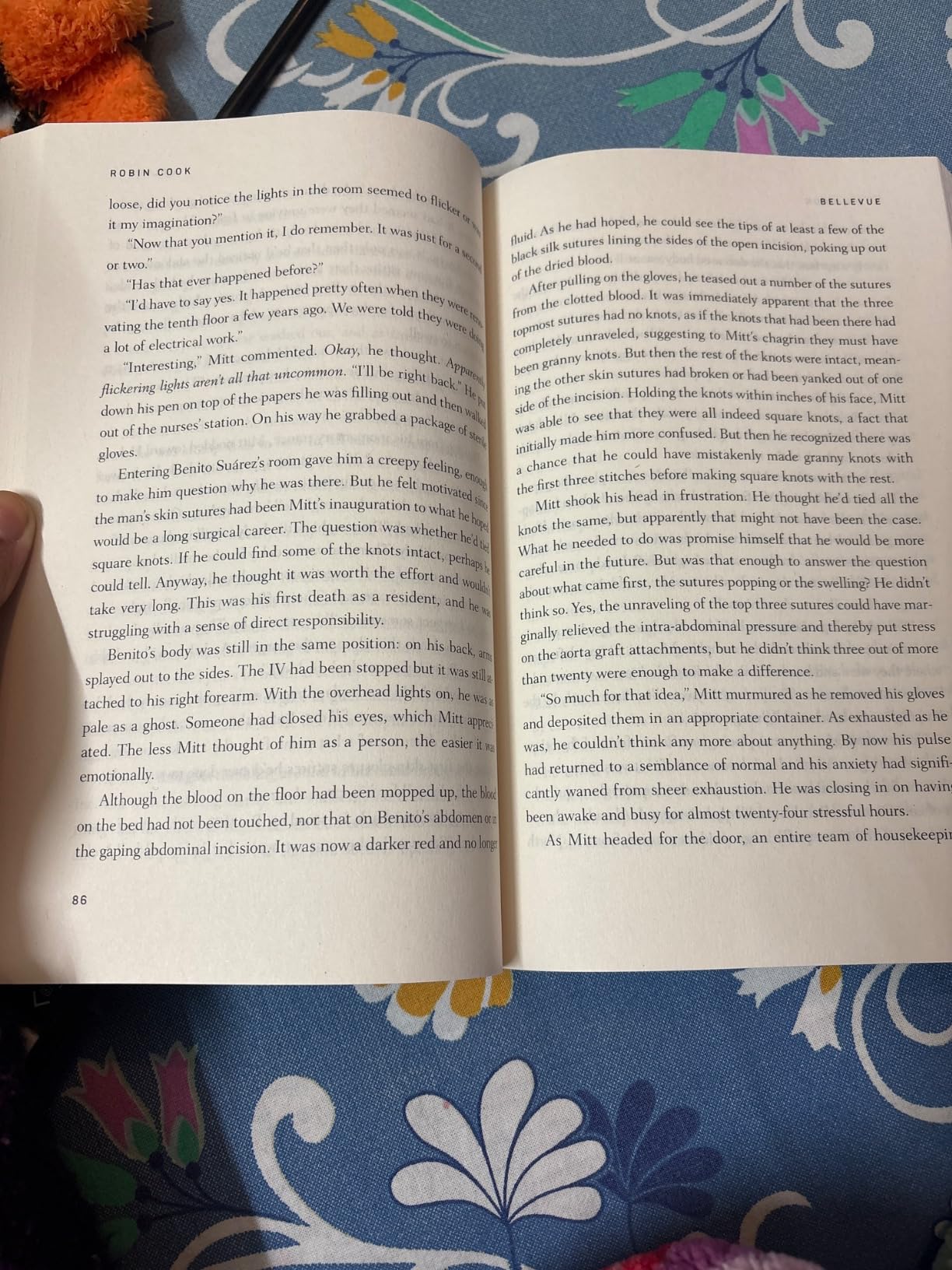 Bellevue : Robin Cook: Amazon.in: Books