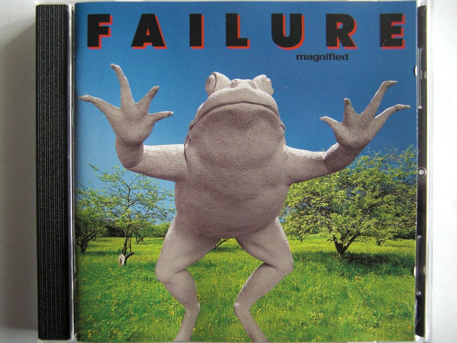 Magnified: Failure: Amazon.es: CDs y vinilos}