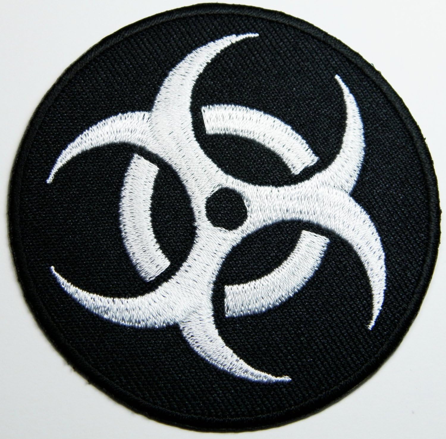 Biohazard Symbol patch set , 3 Iron On embroidered patches : Amazon.de ...