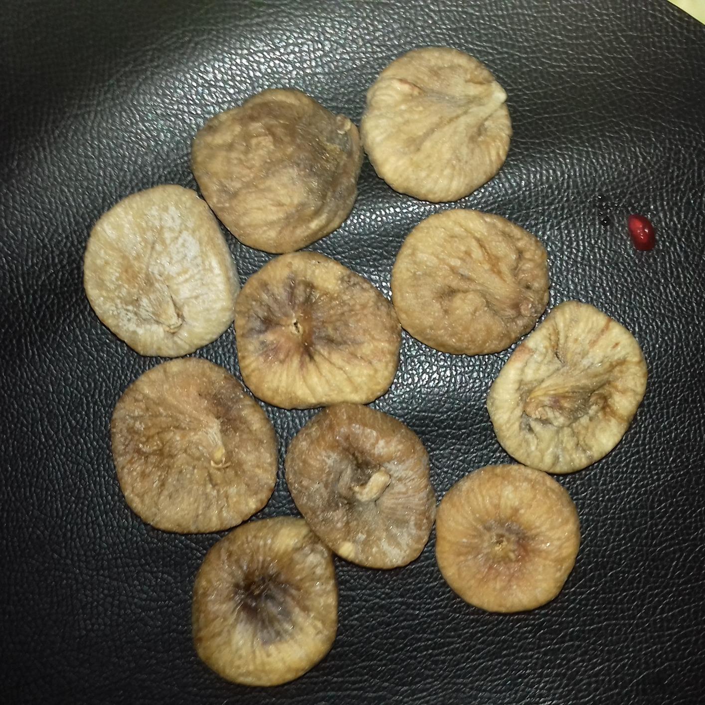 Rostaa Dried Turkish Figs (Anjeer) Pouch, 200 g : Amazon.in: Grocery ...