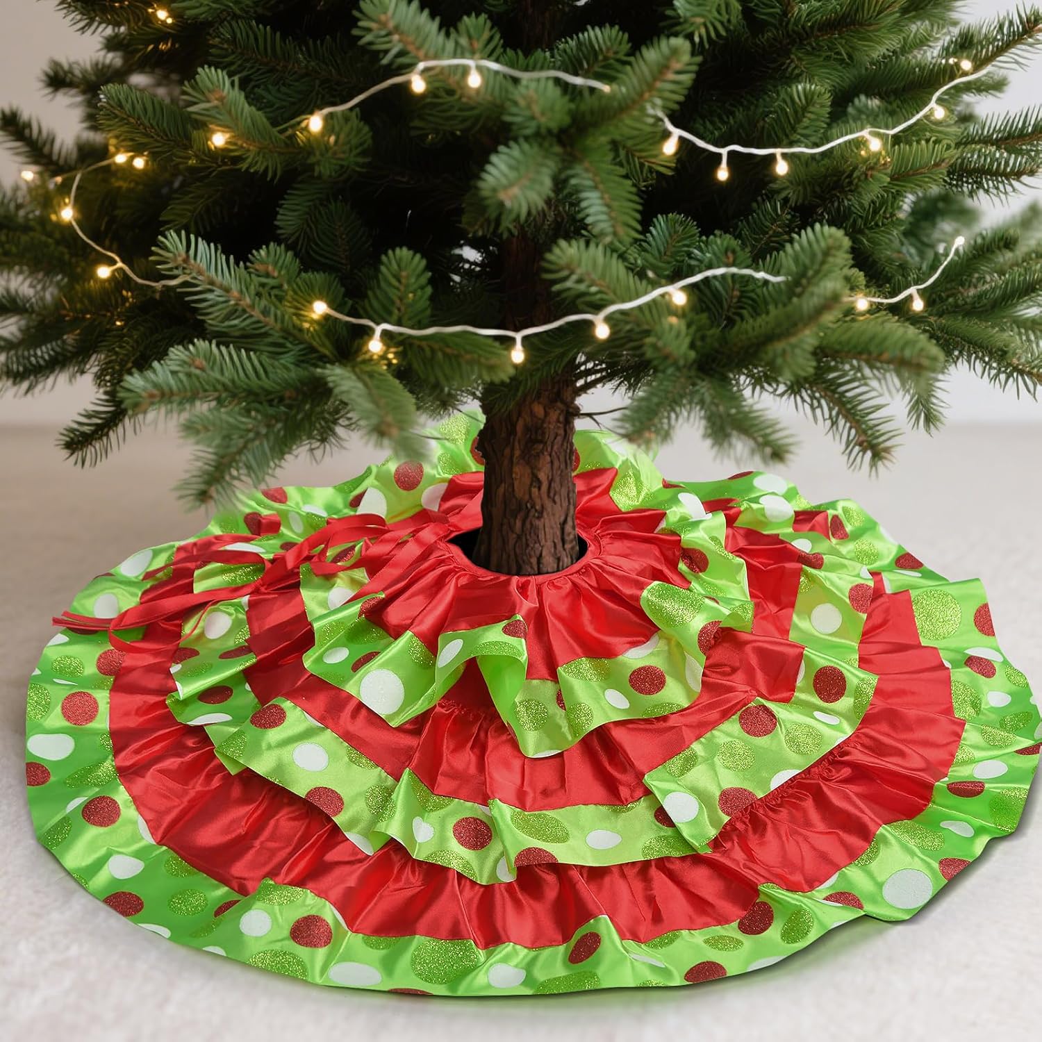 Amazon.com: yuboo 24 Inch Tabletop Christmas Tree Skirt - Small Red and ...