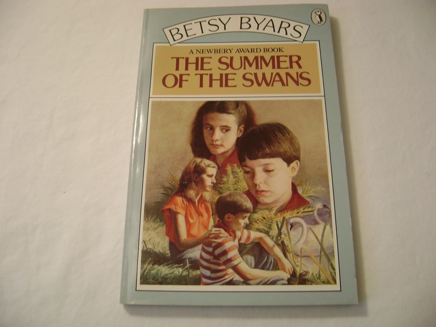 The Summer of the Swans: Betsy Byars: 9780439087285: Amazon.com: Books