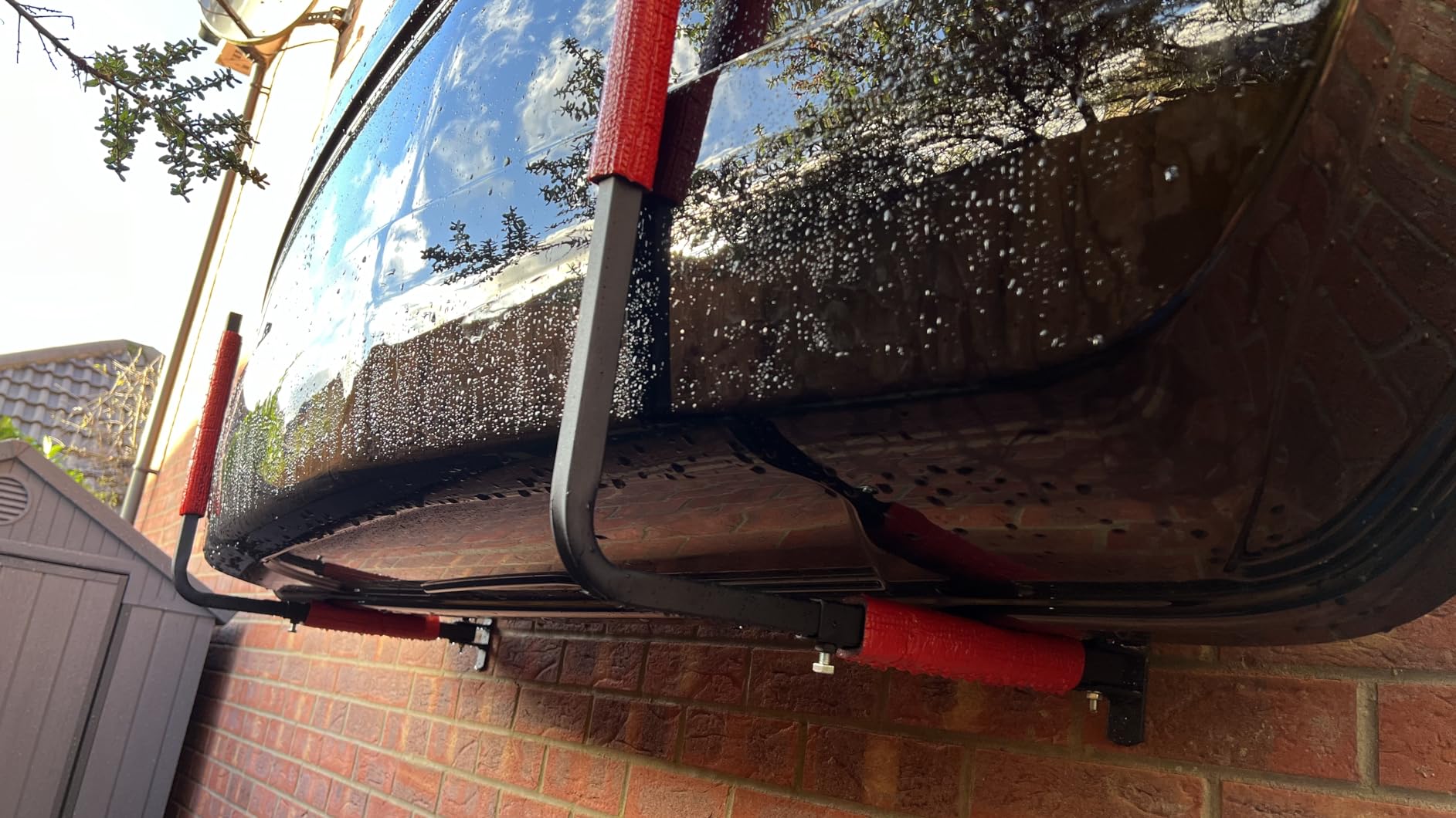 Adjustable wall mount for roof boxes, roof racks, roof carriers, roof ...