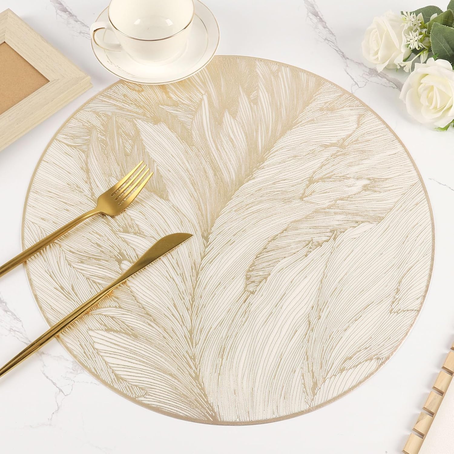 Amazon.com: Evevda Gold Round Placemats, Vinyl Table Mats Set of 6 ...