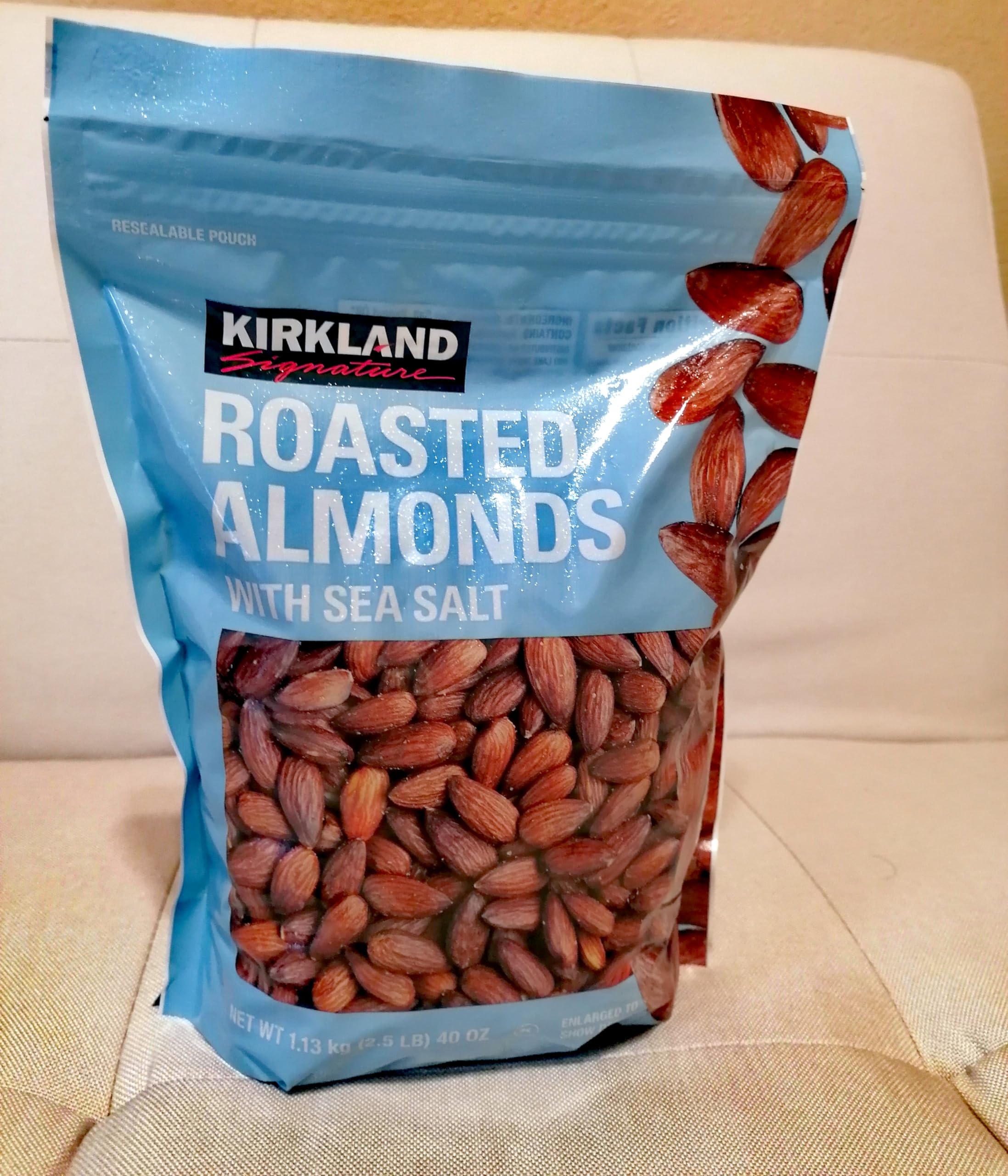 Amazon.com : Kirkland Signature Roasted Almonds with Sea Salt 40 oz (2. ...