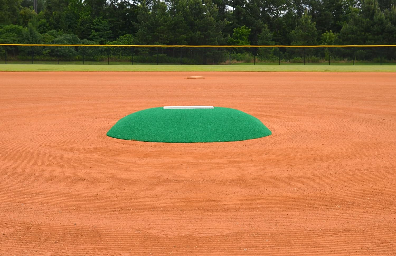 Amazon.com : Allstar #2 Mound - 6" Portable Pitching Mounds - Green ...