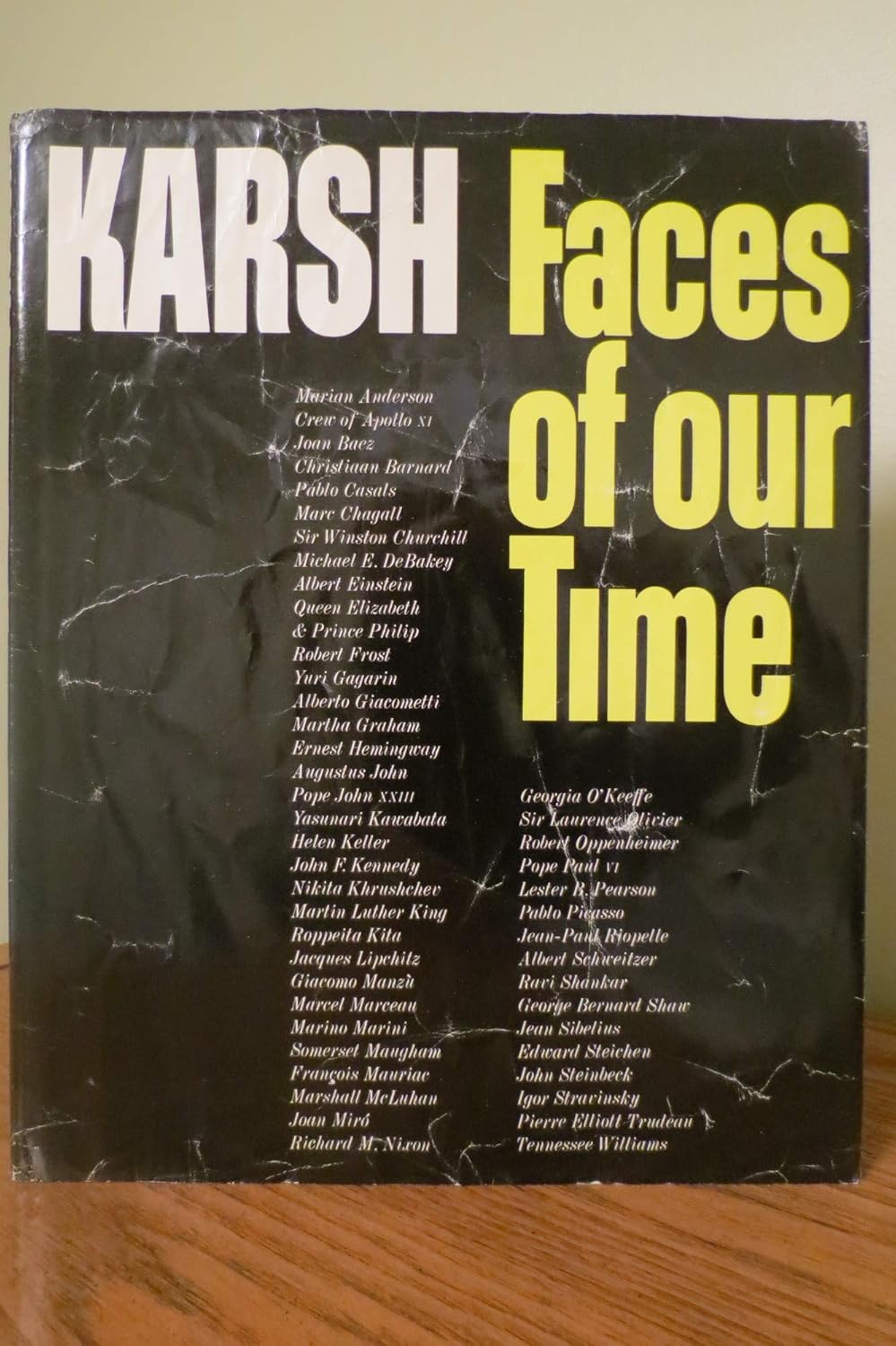 Faces of our time: 9780802017710: Books - Amazon.ca