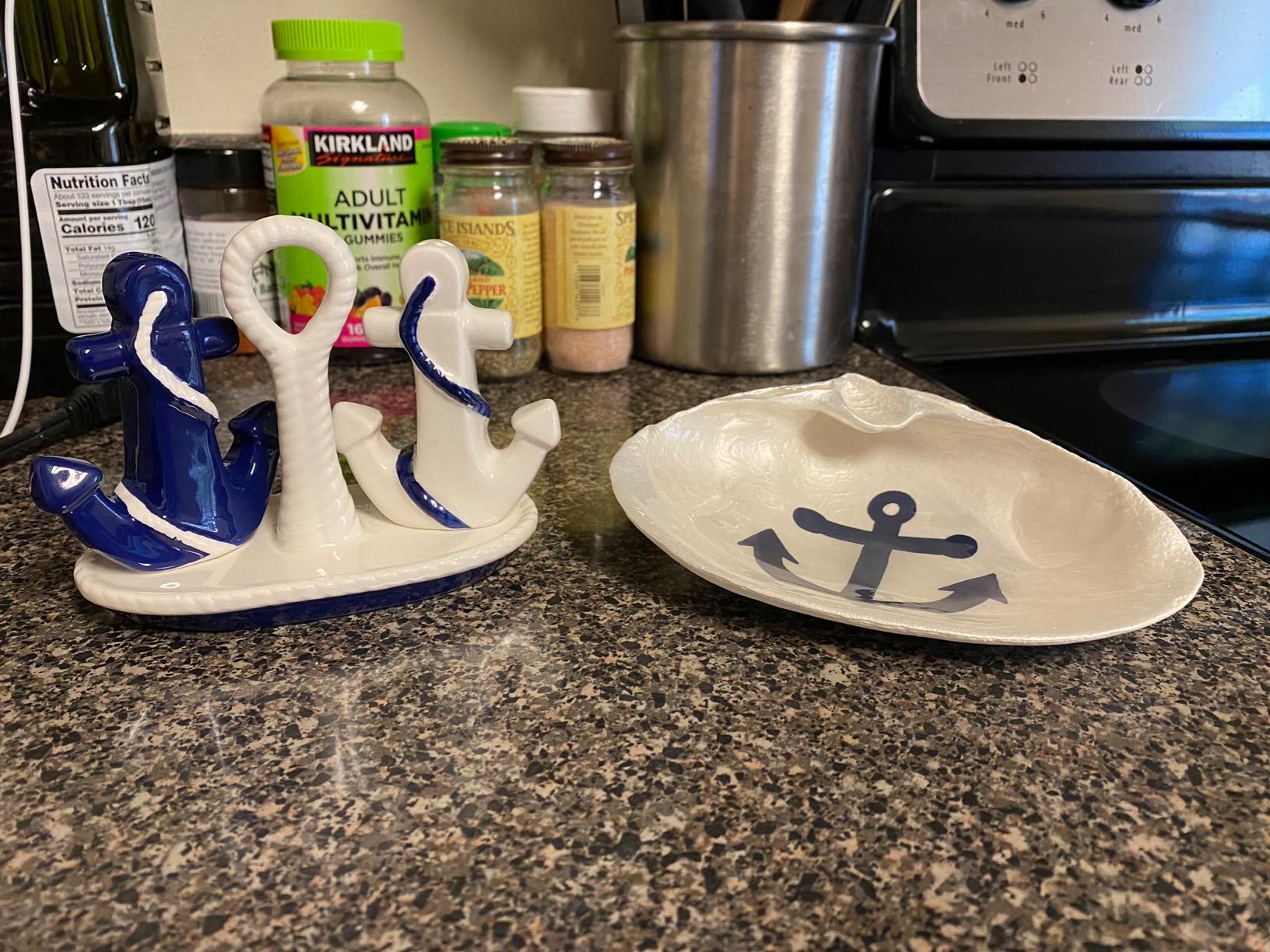 Amazon.com: DEI Nautical Anchor Shaped Salt and Pepper Shakers on Base ...