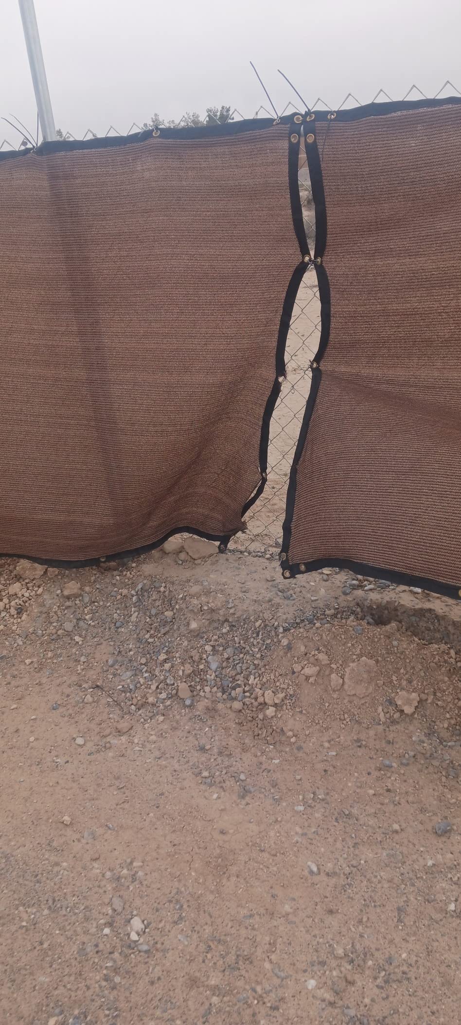 $8/mo - Finance iCover 5x25ft Privacy Screen Fence, Garden Windscreen ...