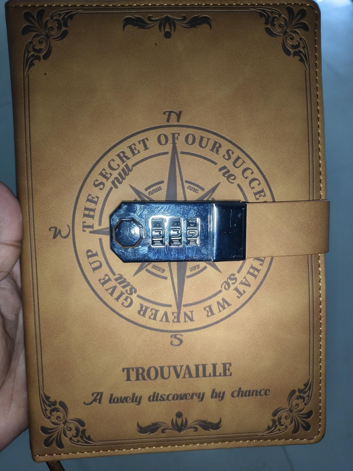 Climberty® Diary with Lock, A5 PU Leather Journal with Lock 200 Pages ...