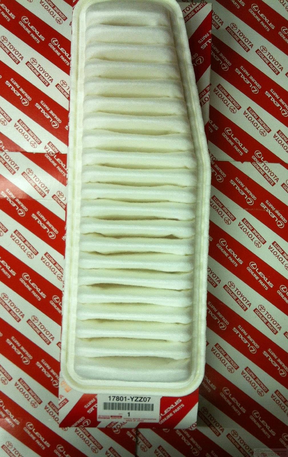 Amazon.com: Genuine Toyota Parts - Element, Air Refiner (87139-YZZ37 ...