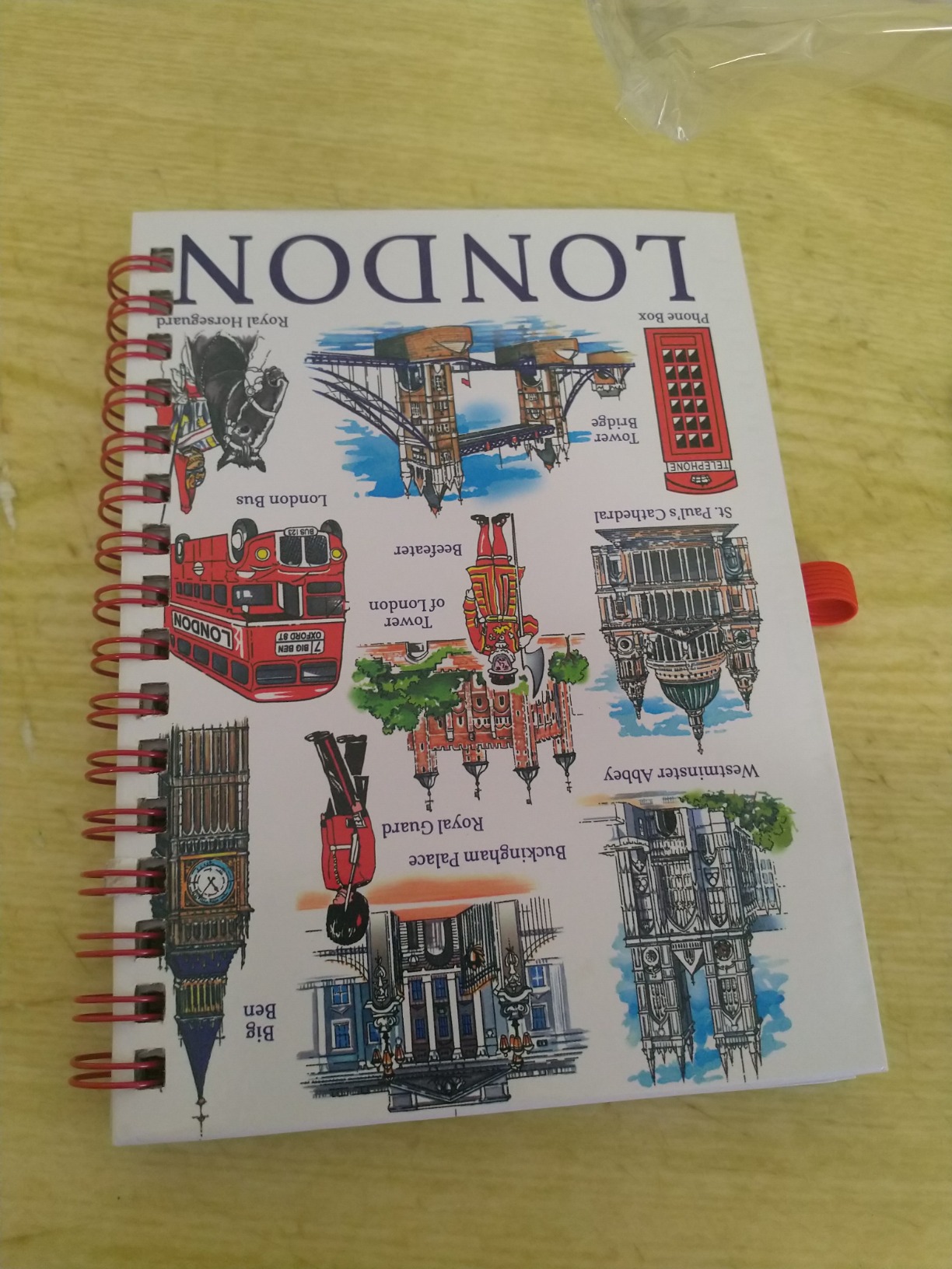 London Icons Notebook and Pen - A6 Size/Matching Design/Wirebound ...