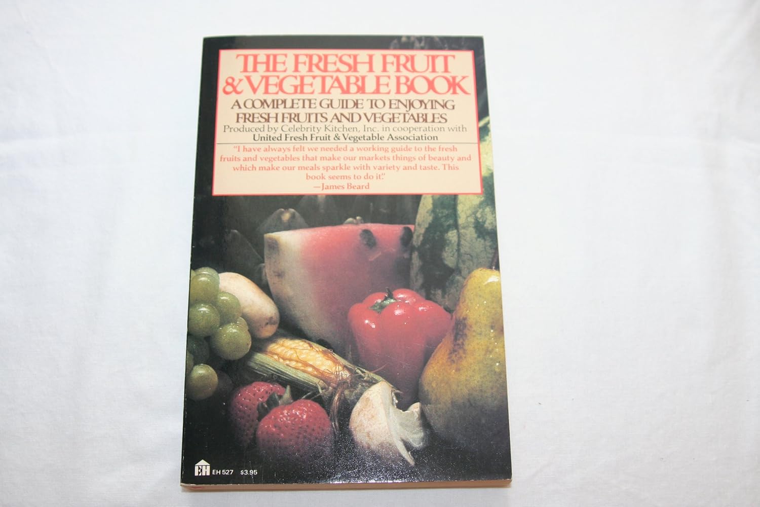 Fresh Fruit and Vegetable Book: Celebrity Kitchen: 9780064635271 ...