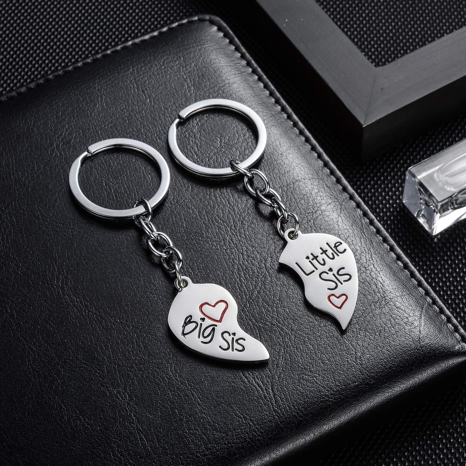 Snapklik.com : 2PC Matching Big Sis Little Sis Red Split Heart Halves ...