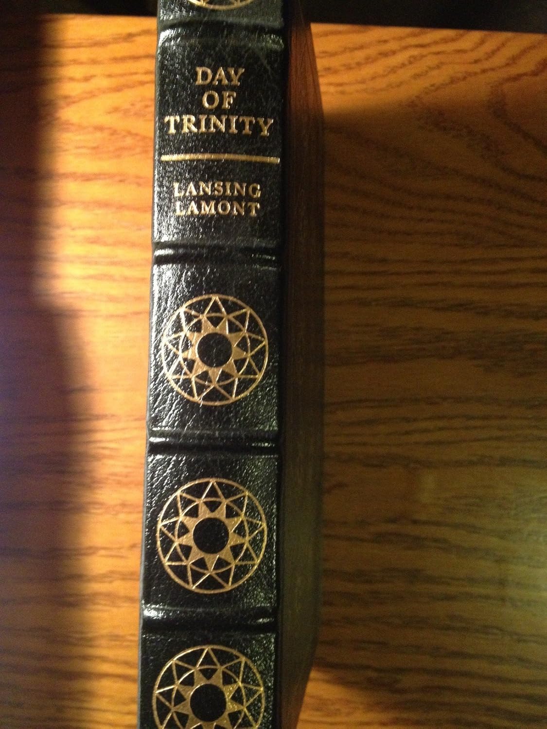 Amazon.com: Day of Trinity: Books