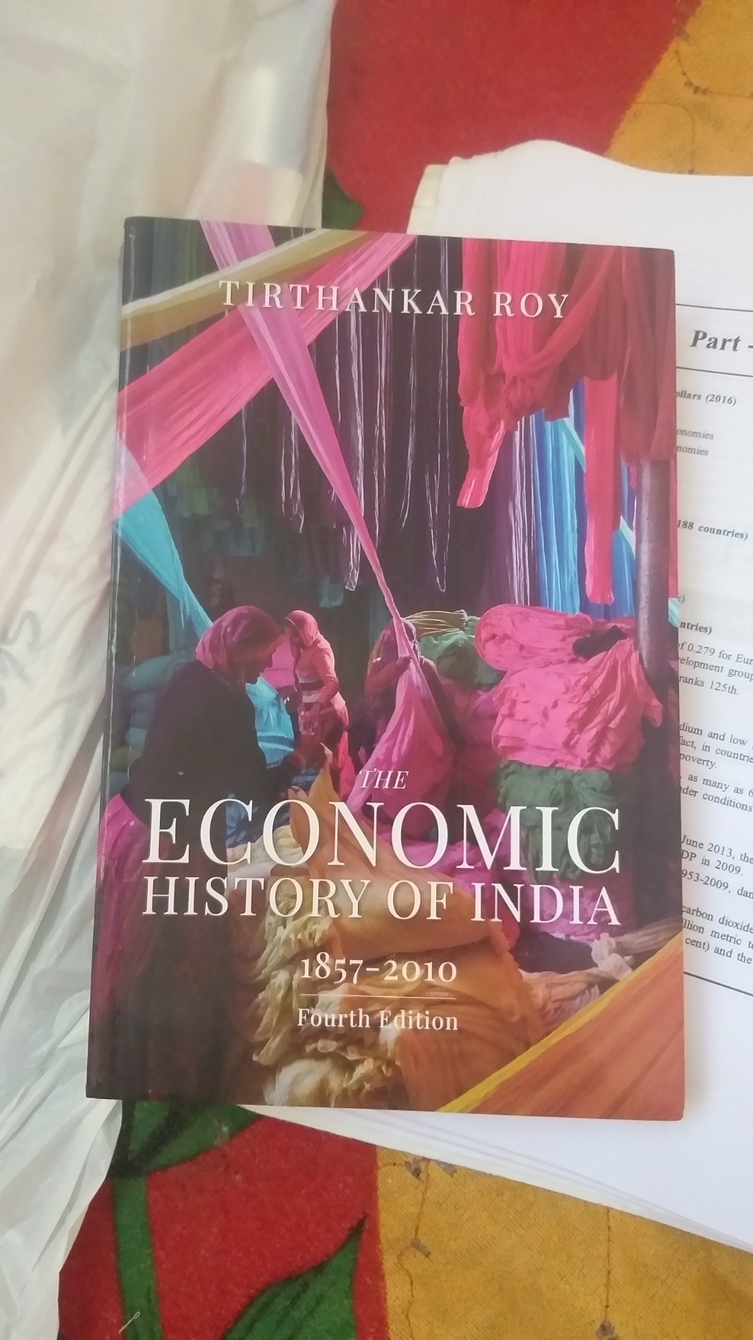 THE ECONOMIC HISTORY OF INDIA, 1857-2010 : Roy, Tirthankar: Amazon.in: Books
