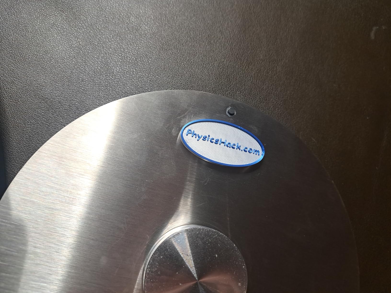 Amazon.com: The Original Vortex Dome Desk Toy - Rheoscopic Fluid ...