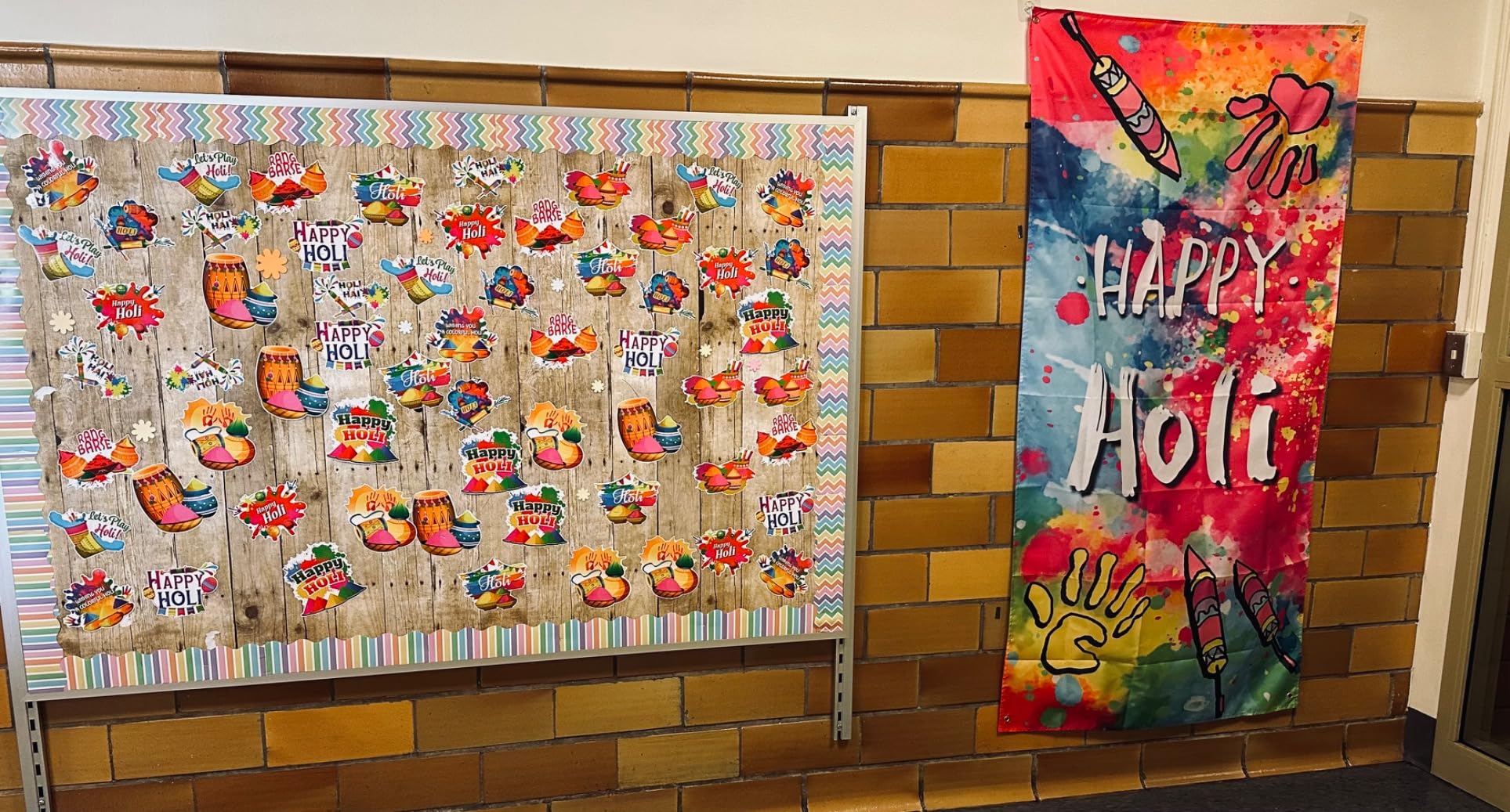 Amazon.com : Sayglossy 60 Pcs Holi Classroom Bulletin Board Decorations ...