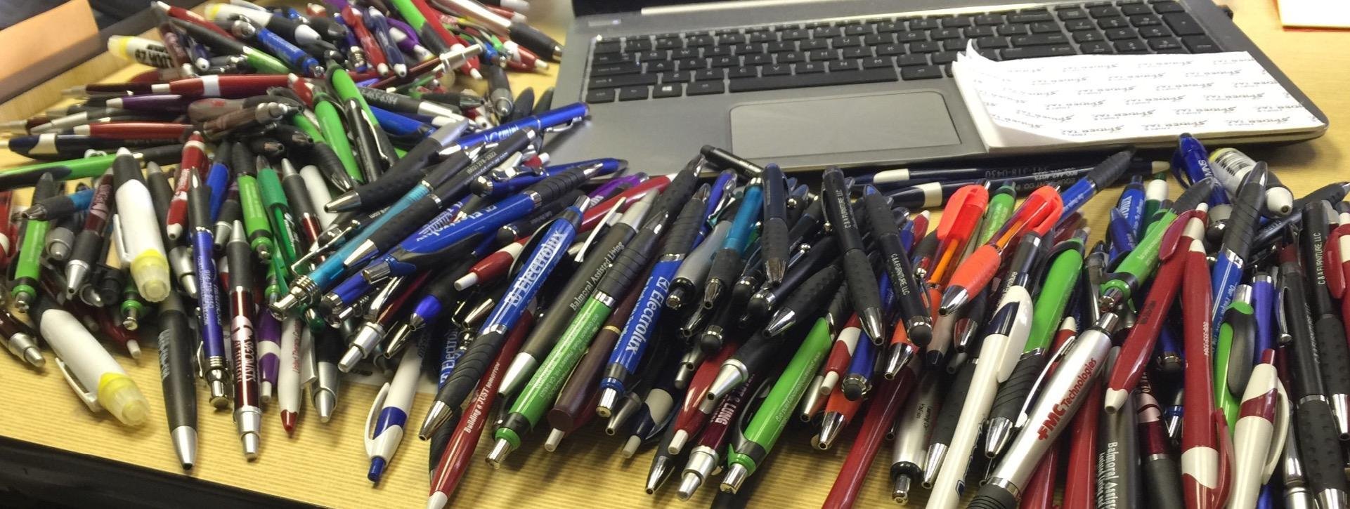 Amazon.com: 500 Wholesale Lot Misprint Ink Pens, Ball Point, Plastic ...